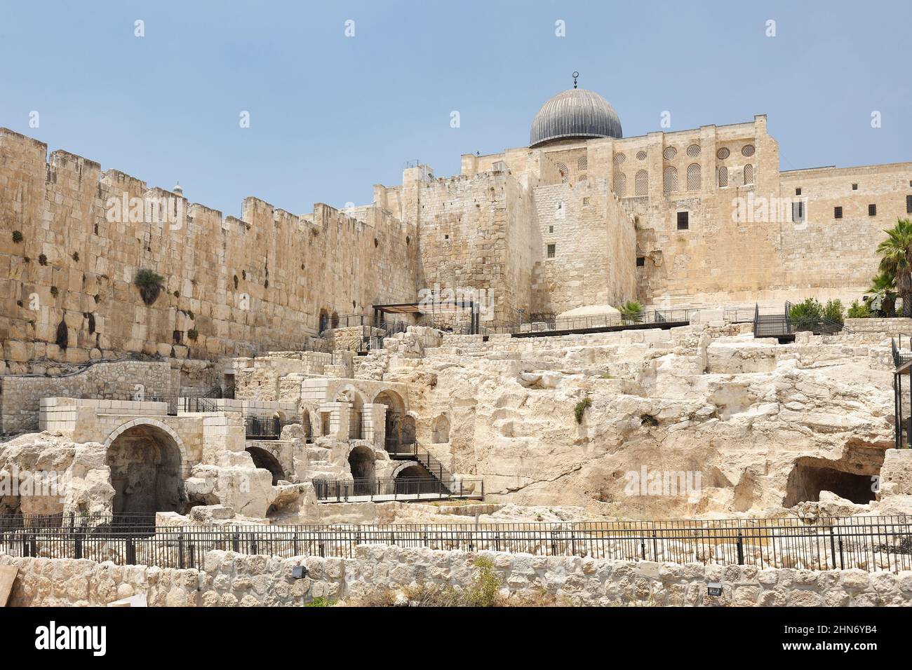 Ancient walls of the old city in Jerusalem Stock Photo - Alamy