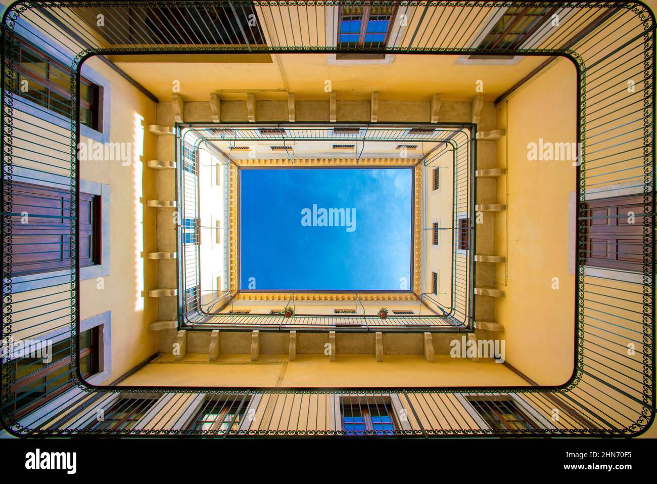 A photo surrounded by an architectural structure from all sides ...