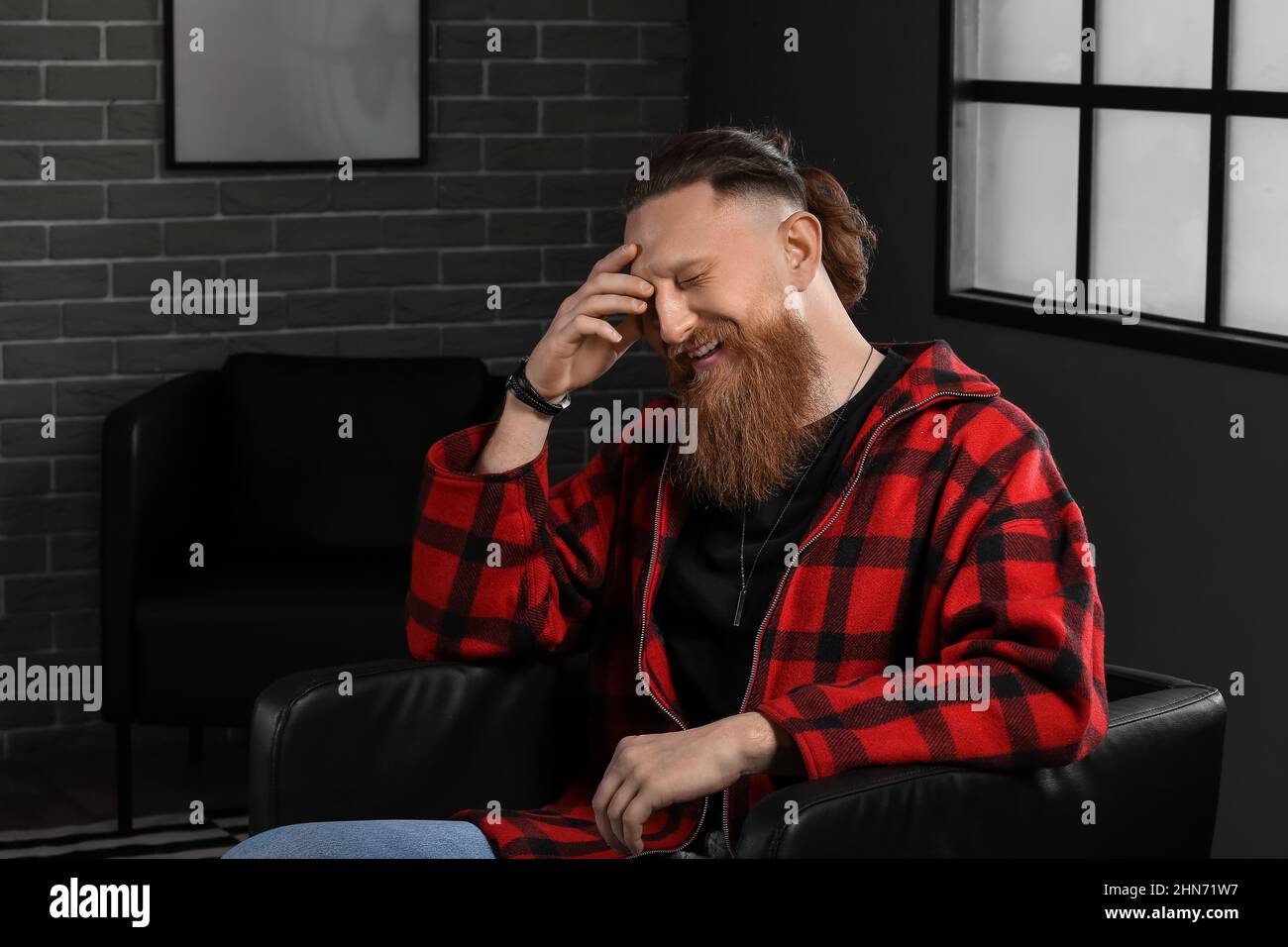 Redhead man and crying hi-res stock photography and images - Alamy