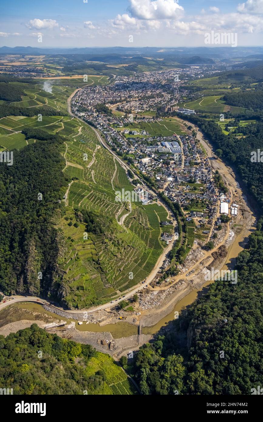 Aerial photograph, flooded area on the river Ahr in Walporzheim, Bad ...