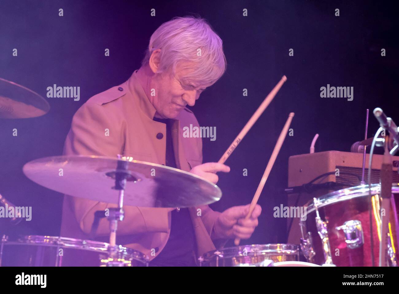 Mod revival supergroup hi-res stock photography and images - Alamy