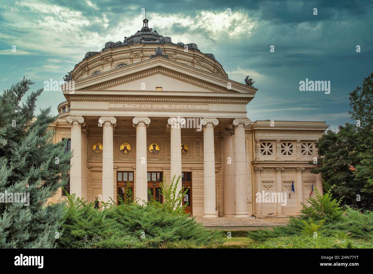Romanian Athenaeum facade in Bucharest, Romania Stock Photo - Alamy