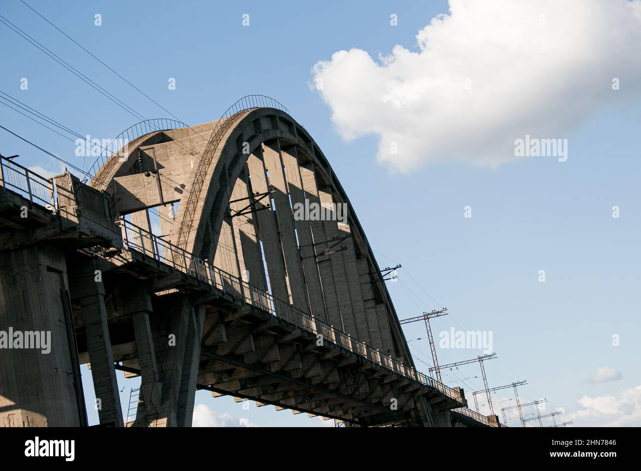 Kherson bridge hi-res stock photography and images - Alamy