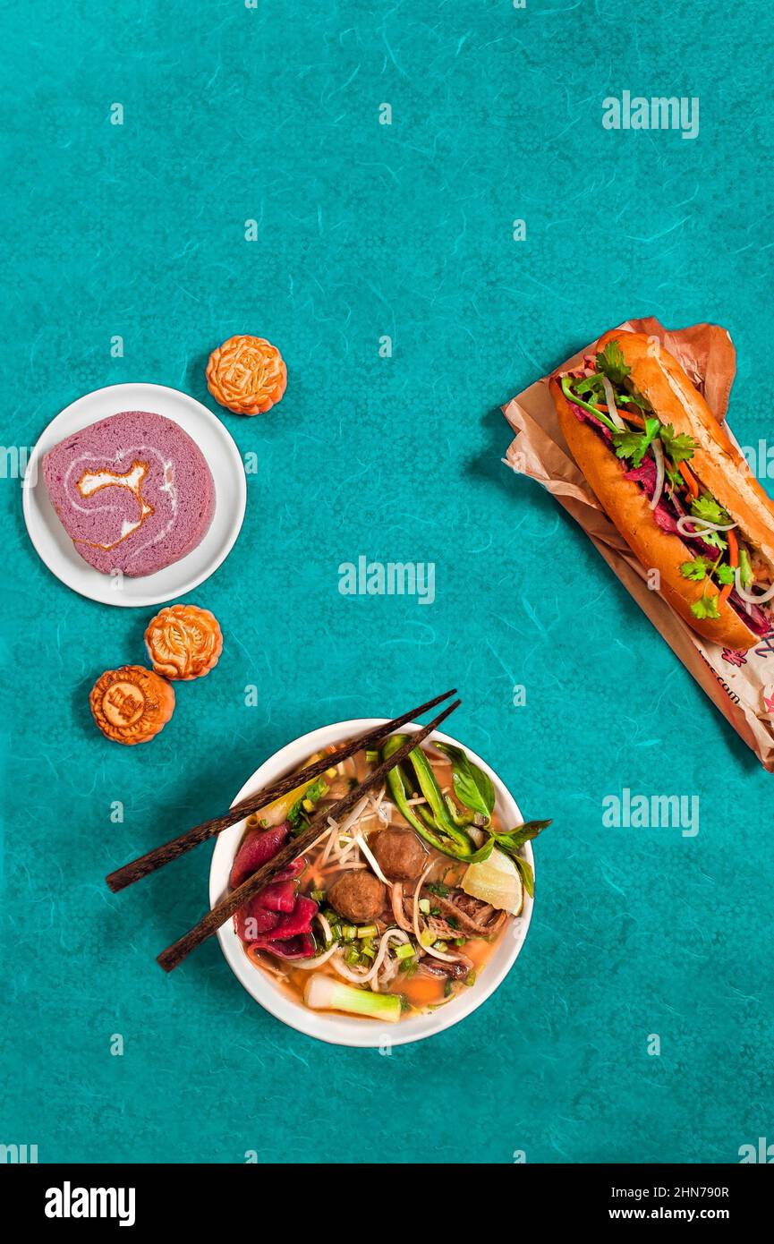 Vietnamese food pho banh mi Stock Photo - Alamy