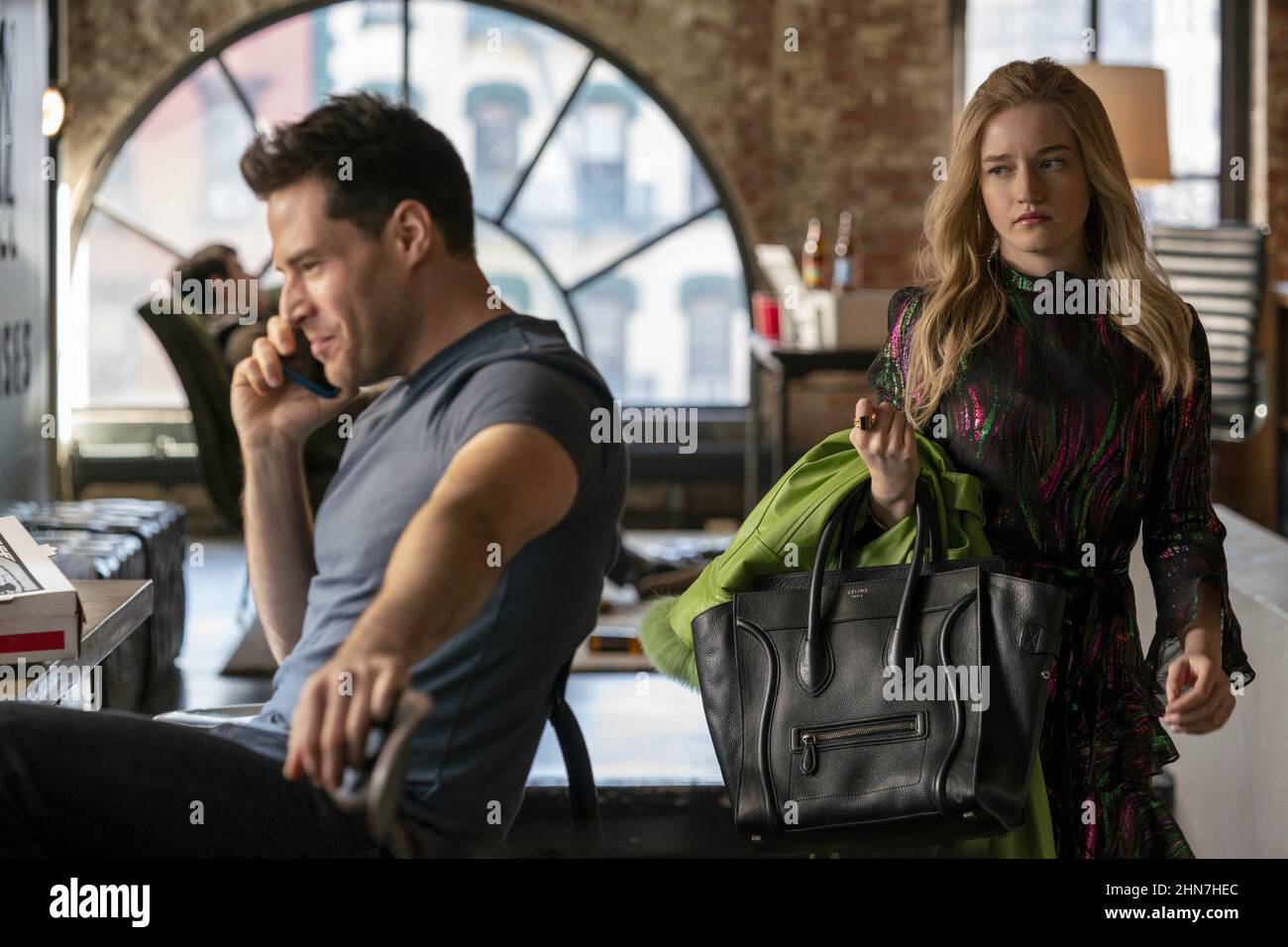 INVENTING ANNA, from left: Ben Rappaport, Julia Garner as Anna Delvey ...