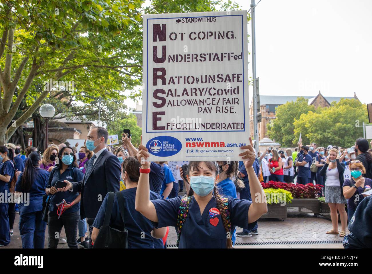 Sydney, Australia. 15th February 2022. NSW nurses strike in defiance of ...