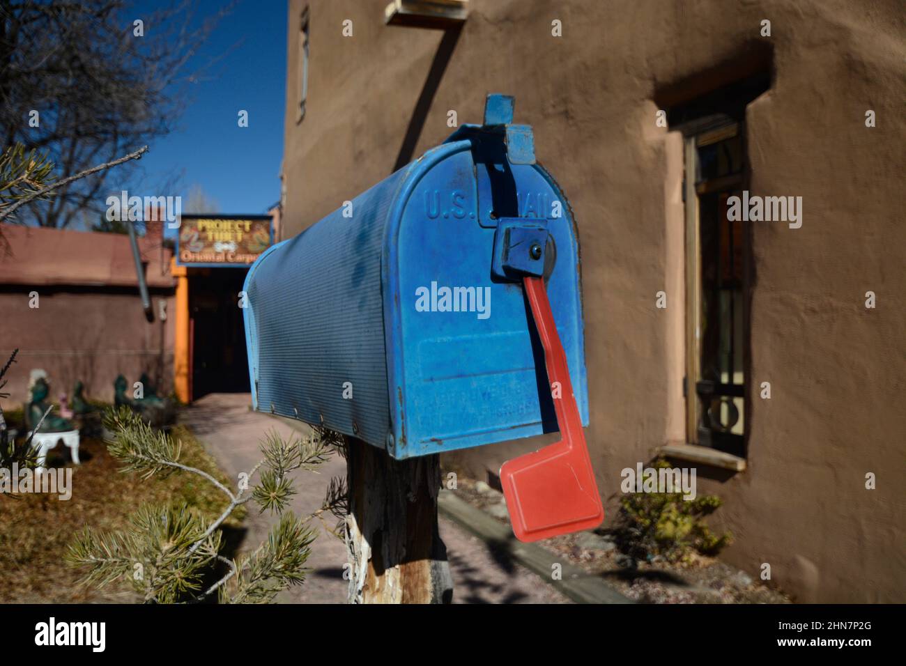 Mail carrier mailbox usps hi-res stock photography and images - Alamy