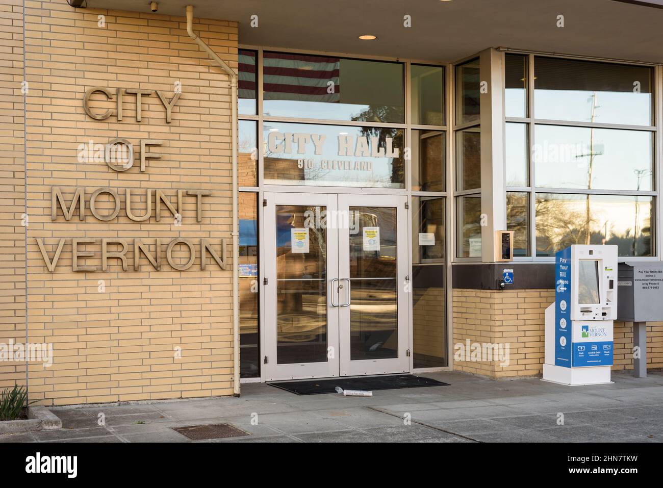 Tellerless hi-res stock photography and images - Alamy