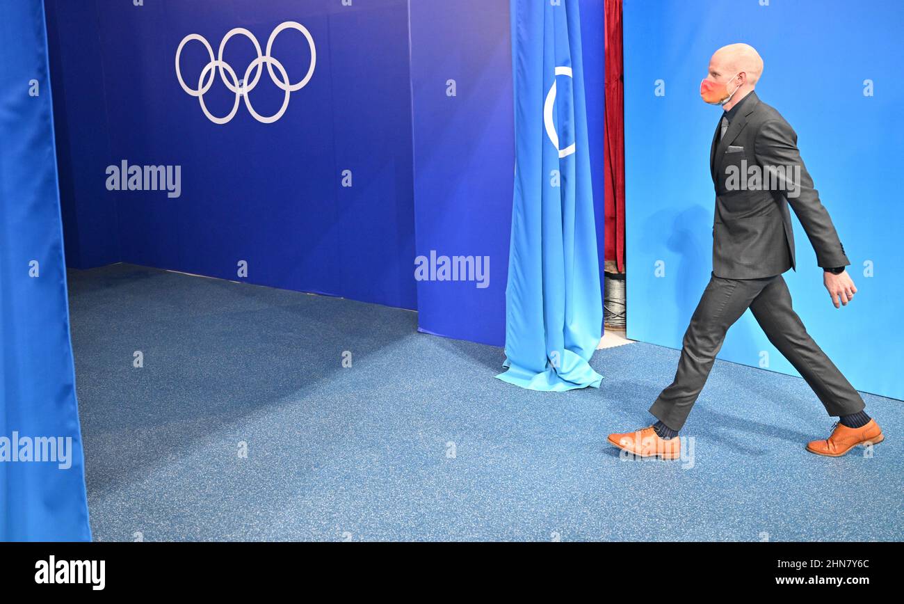 Peking, China. 13th Feb, 2022. Ice hockey, Olympics, preliminary round ...