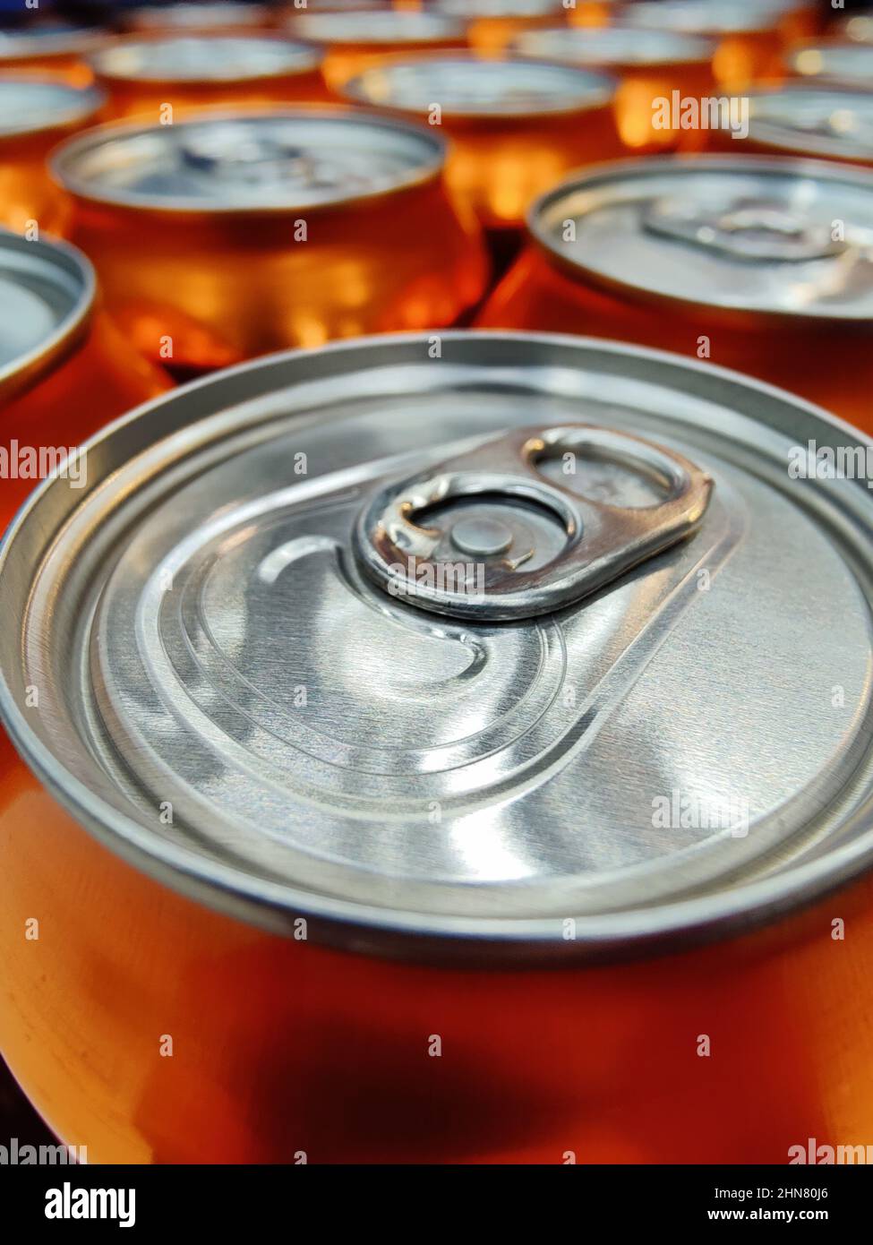 Soda cans rows hi-res stock photography and images - Alamy