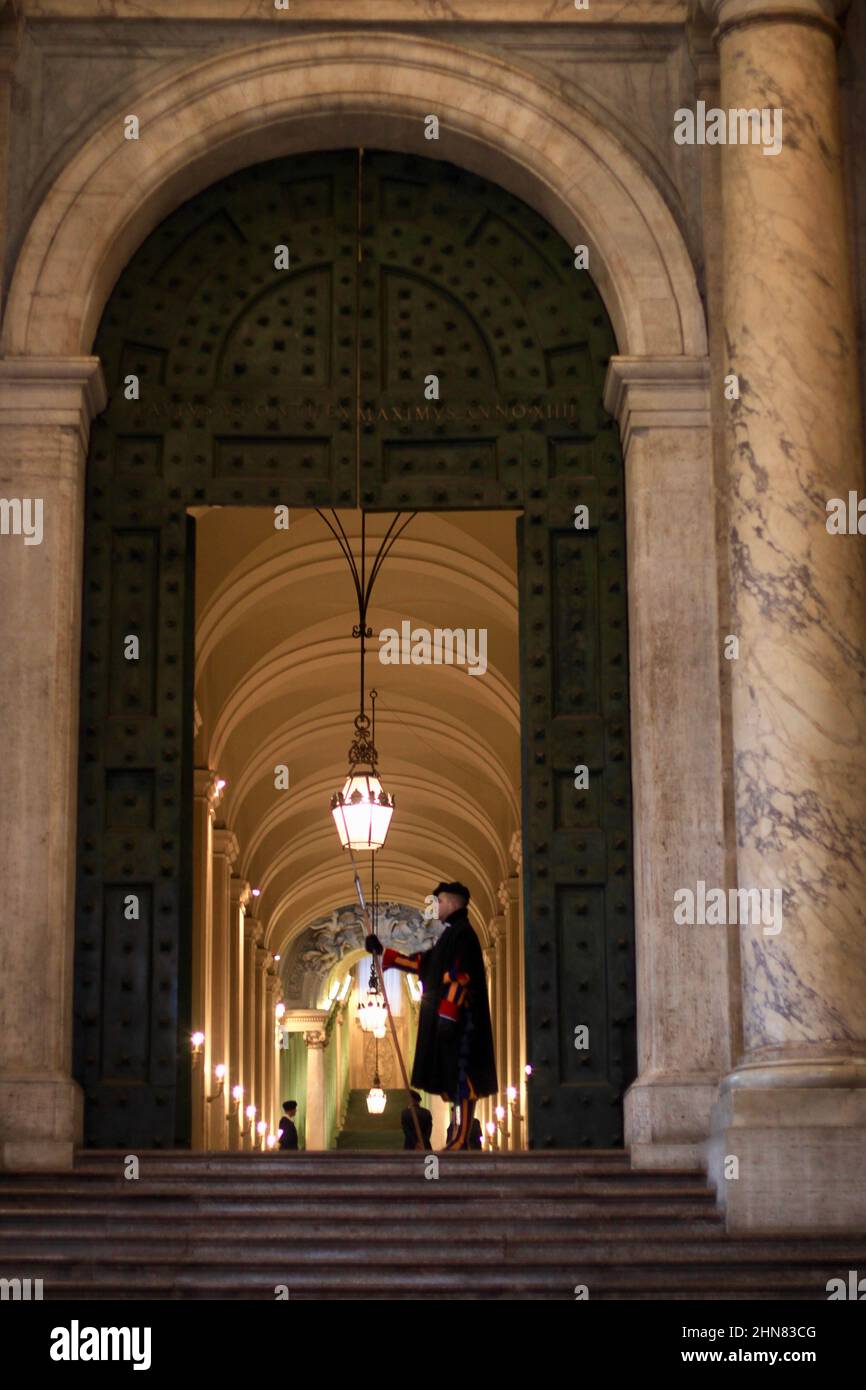 guards at Vatican city Stock Photo - Alamy