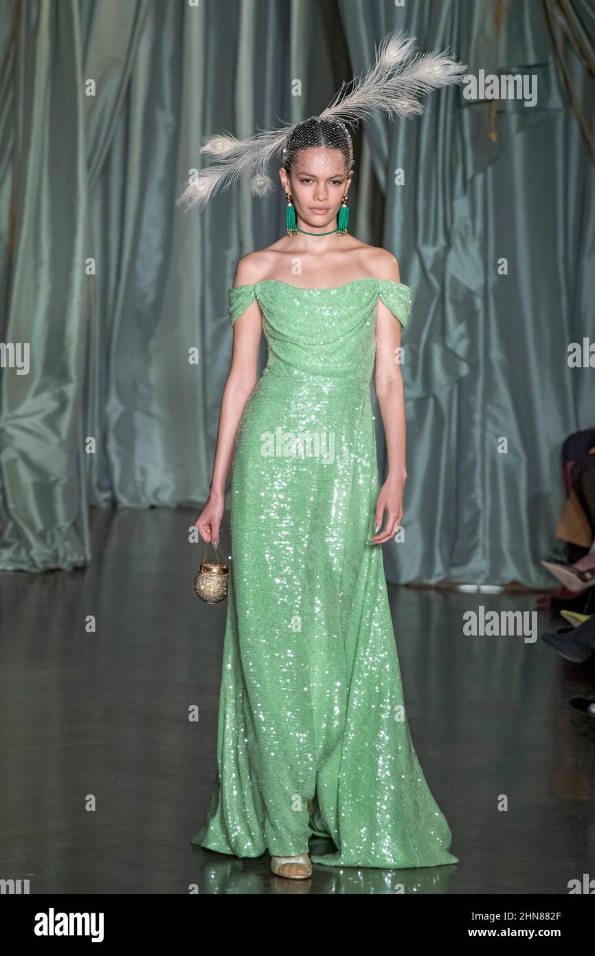 A model walks the runway for Markarian during New York Fashion Week ...