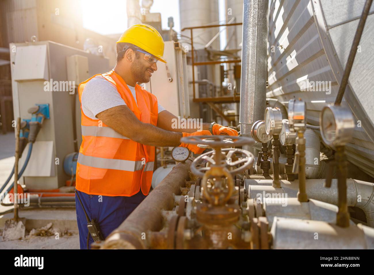 Worker concentrating hi-res stock photography and images - Alamy