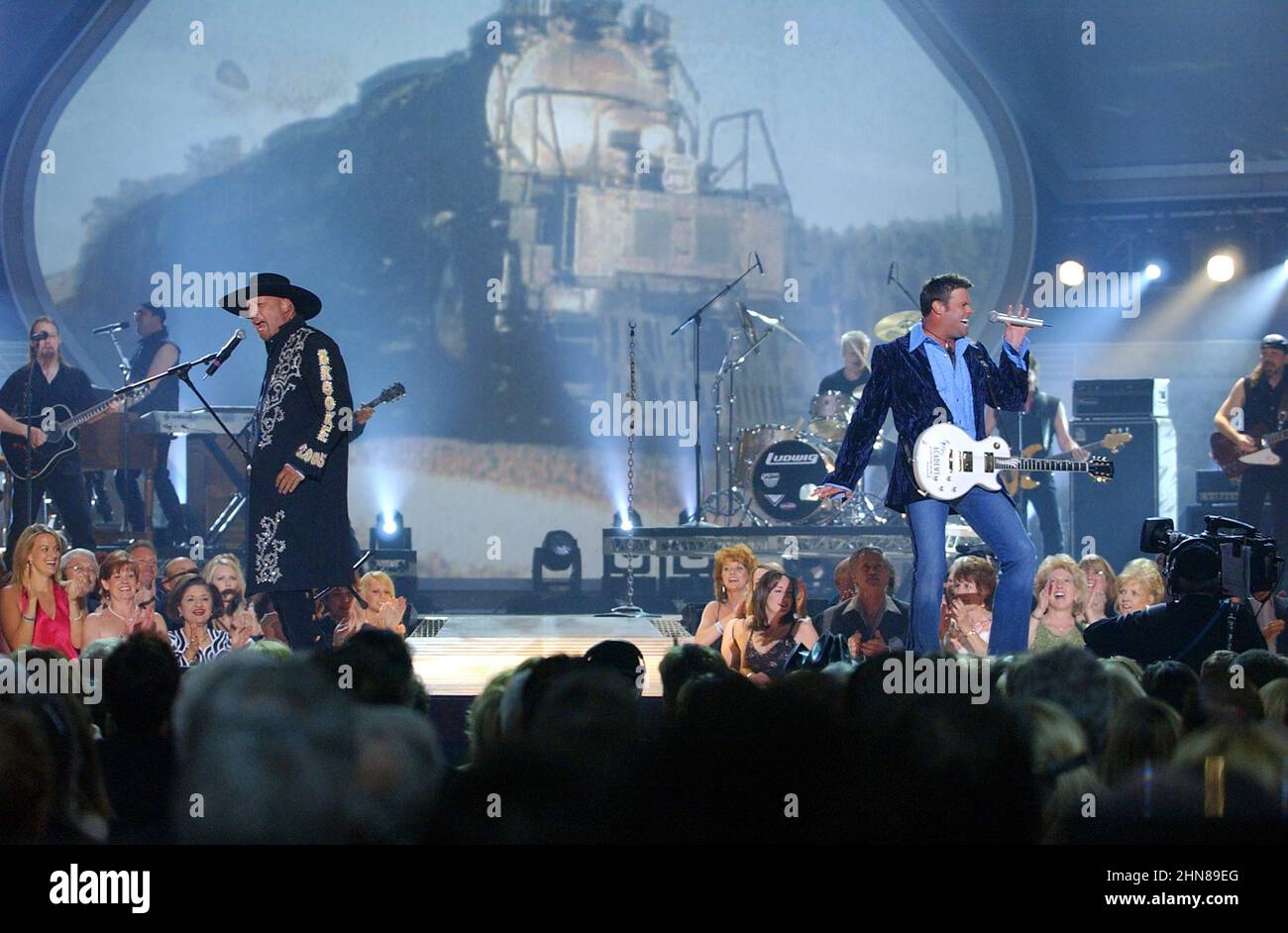 Rock negatives archive hi-res stock photography and images - Alamy