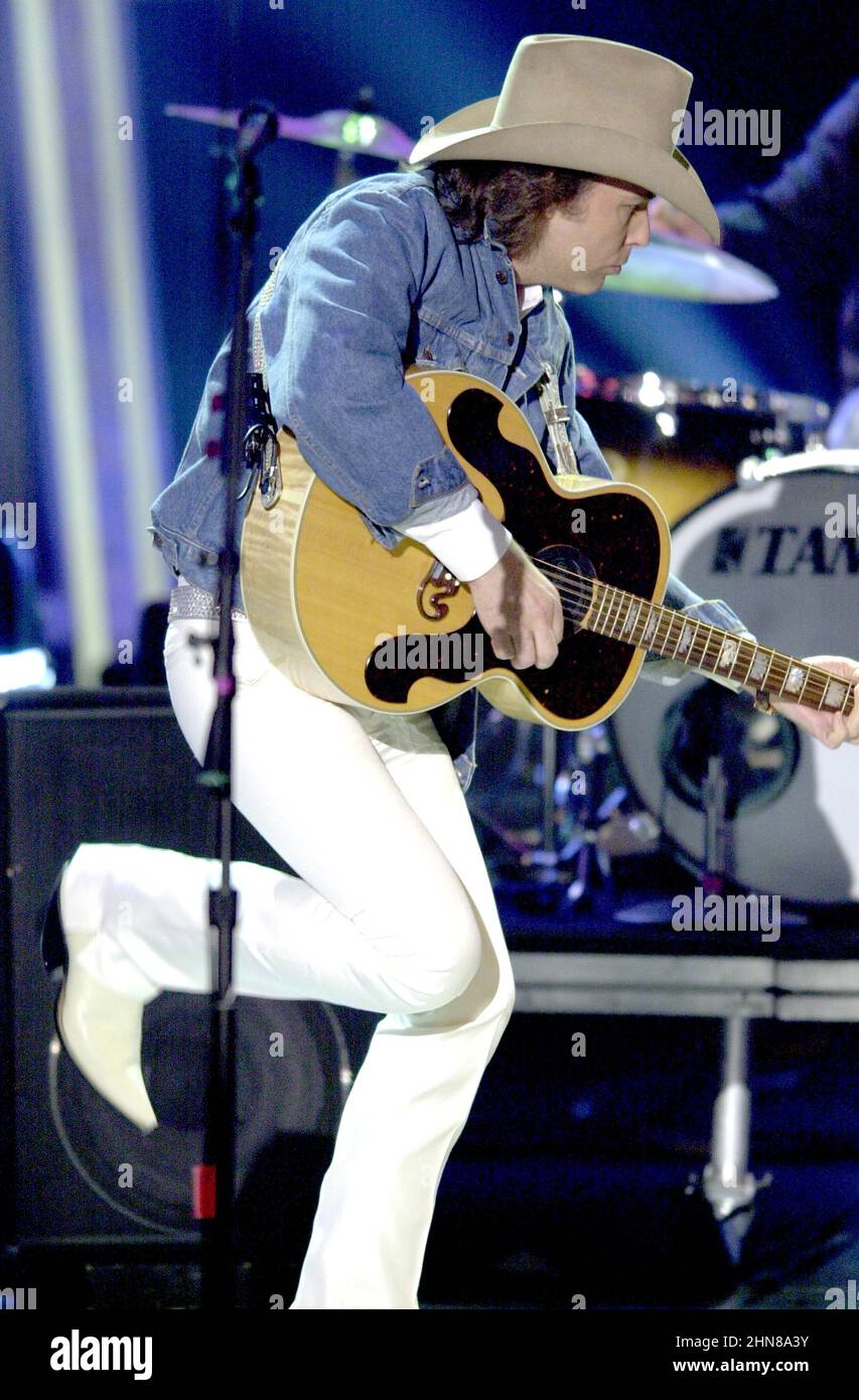 Charlie Pride at the Academy of Country Music Awards, 2001 Credit: Ron ...