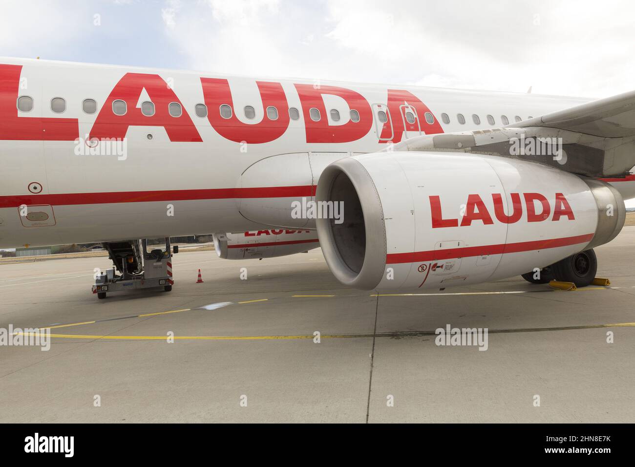 Lauda air part of the Ryanair holding Stock Photo - Alamy