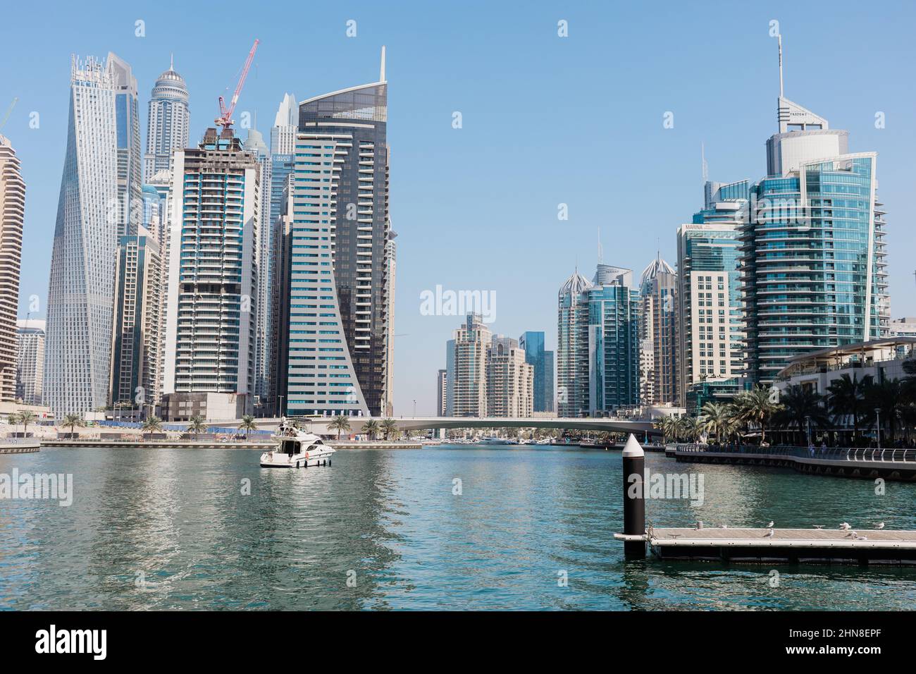 Abu dhabi property and development hi-res stock photography and images ...
