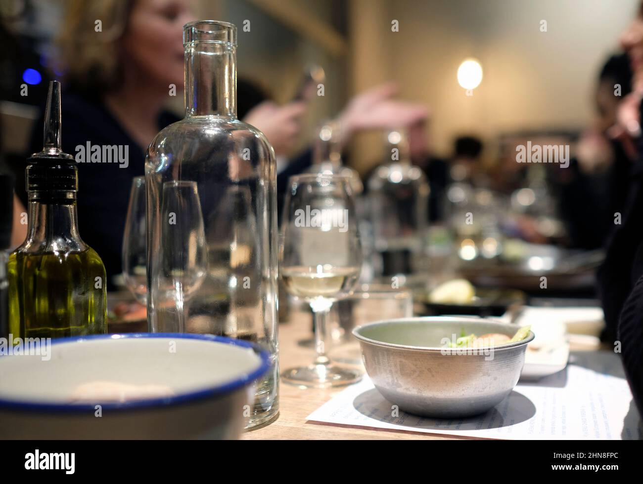 Group blurred out people hi-res stock photography and images - Alamy