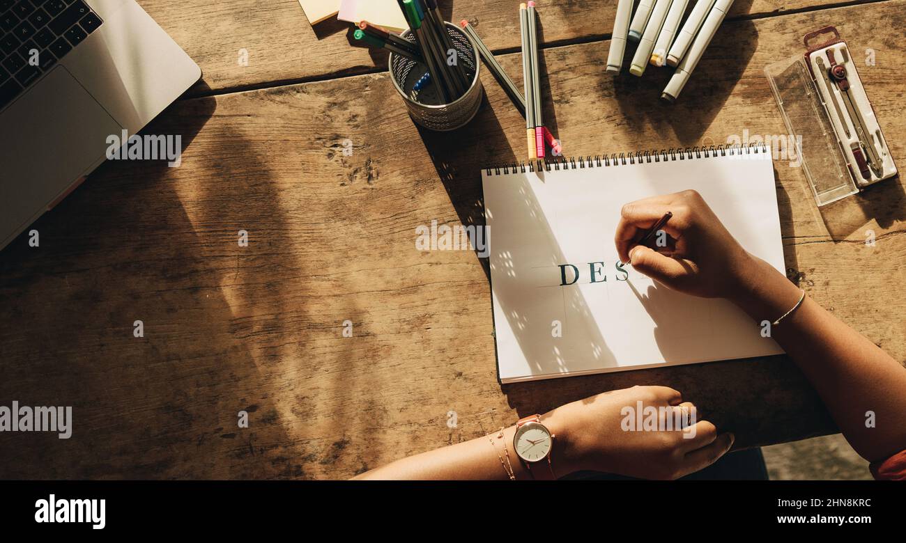 Working word hi-res stock photography and images - Alamy