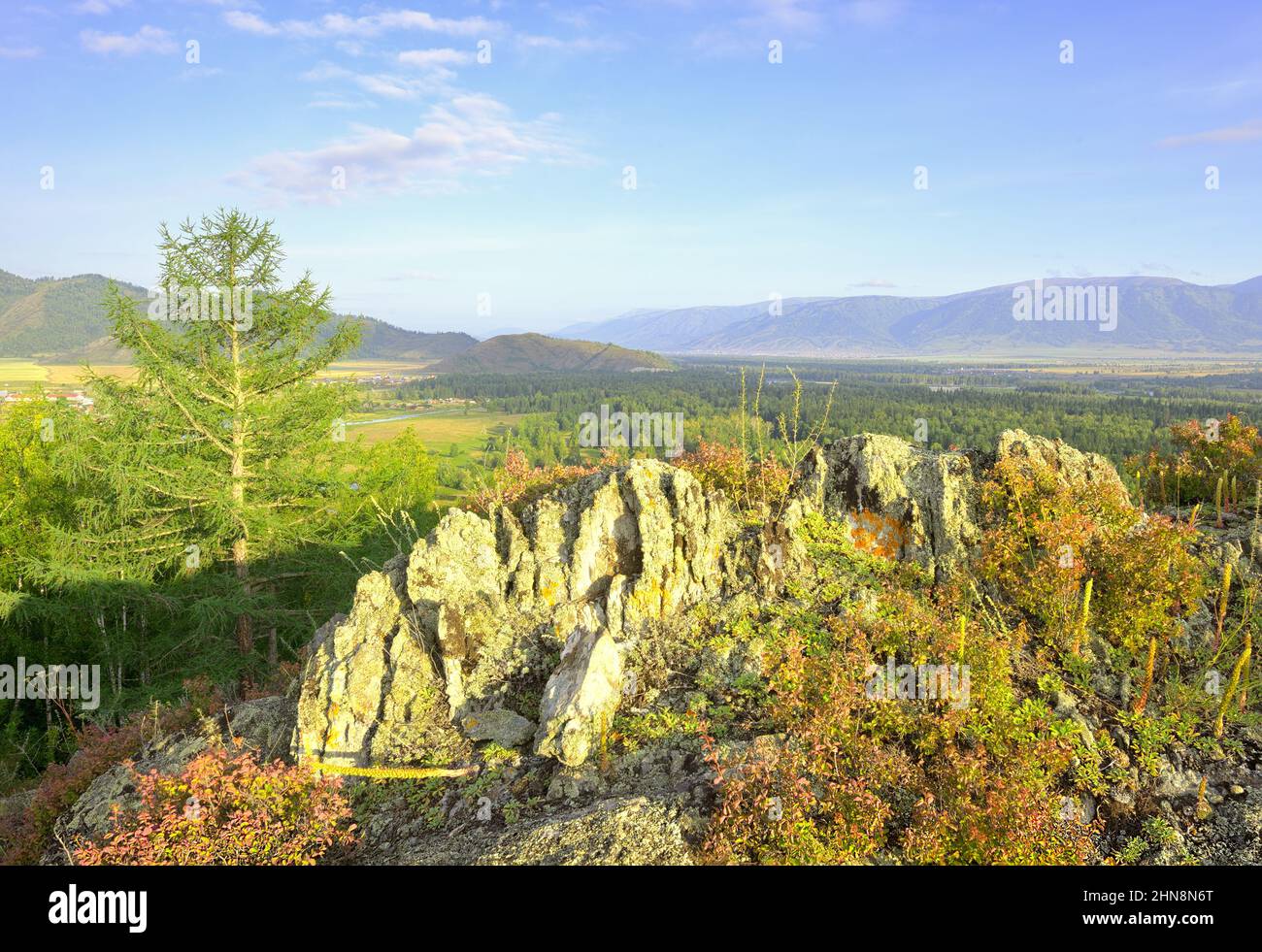 Sharp stones hi-res stock photography and images - Alamy