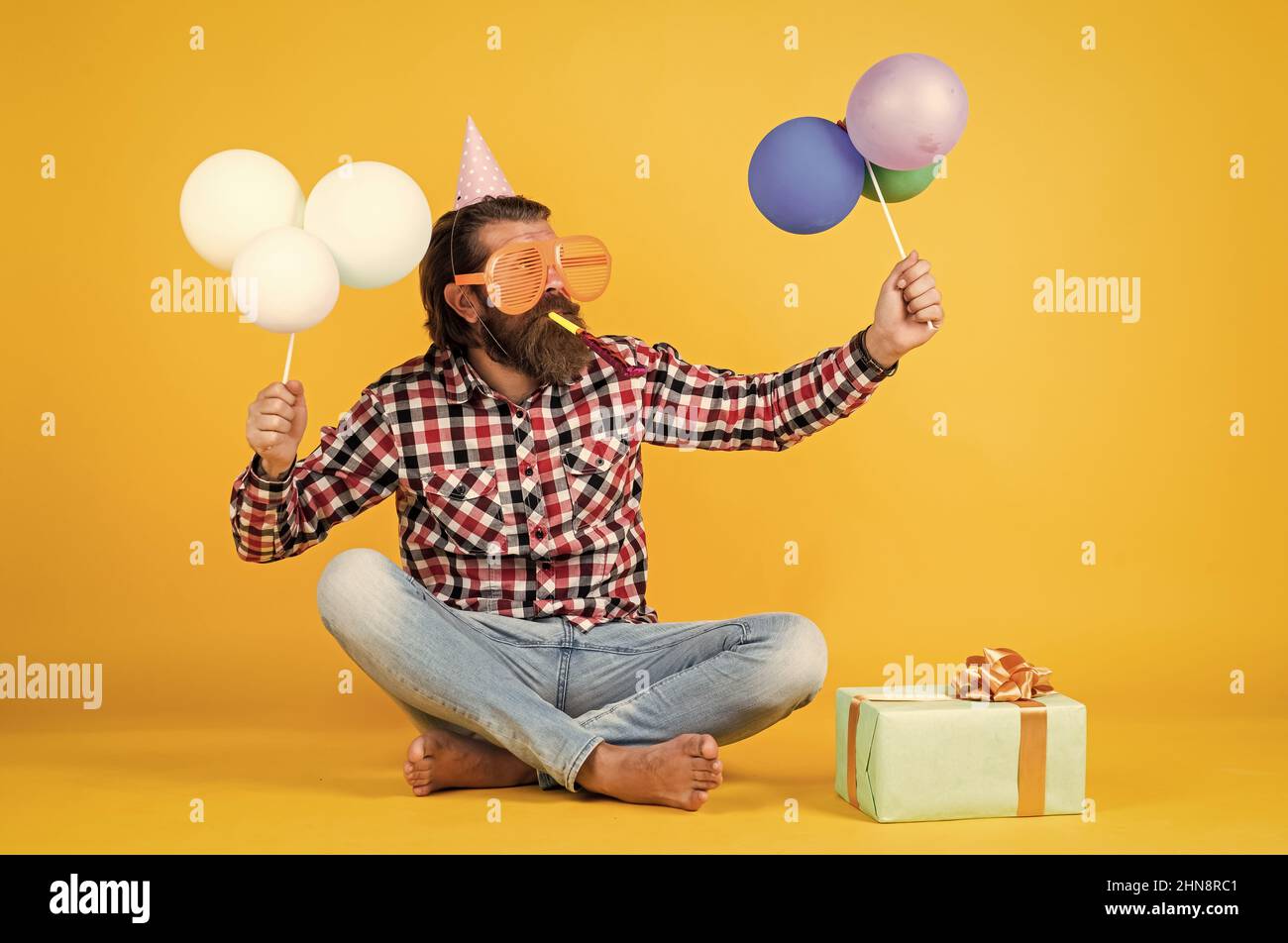 happy birthday to you. bearded mature man celebrate birthday party ...