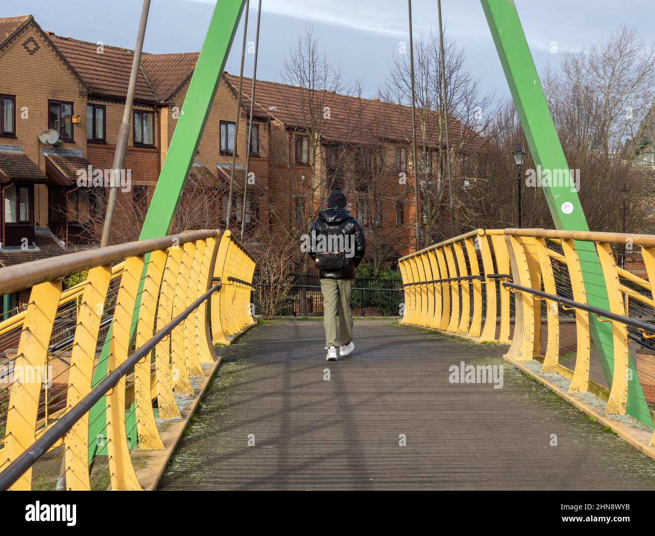 Footbridge pedestrian bridge hi-res stock photography and images - Alamy