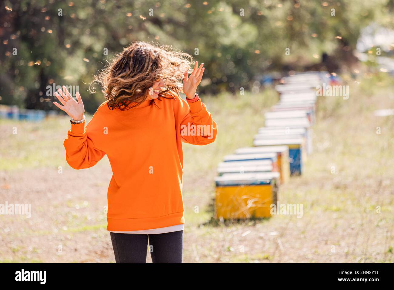 Screaming woman was attacked by an aggressive and dangerous swarm of ...