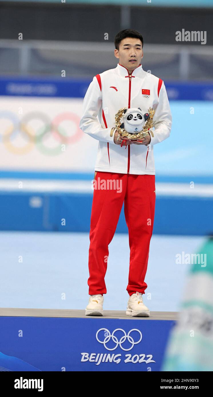 China's Tingyu Gao wins gold in the Men's 500 meter Speedskating Final ...