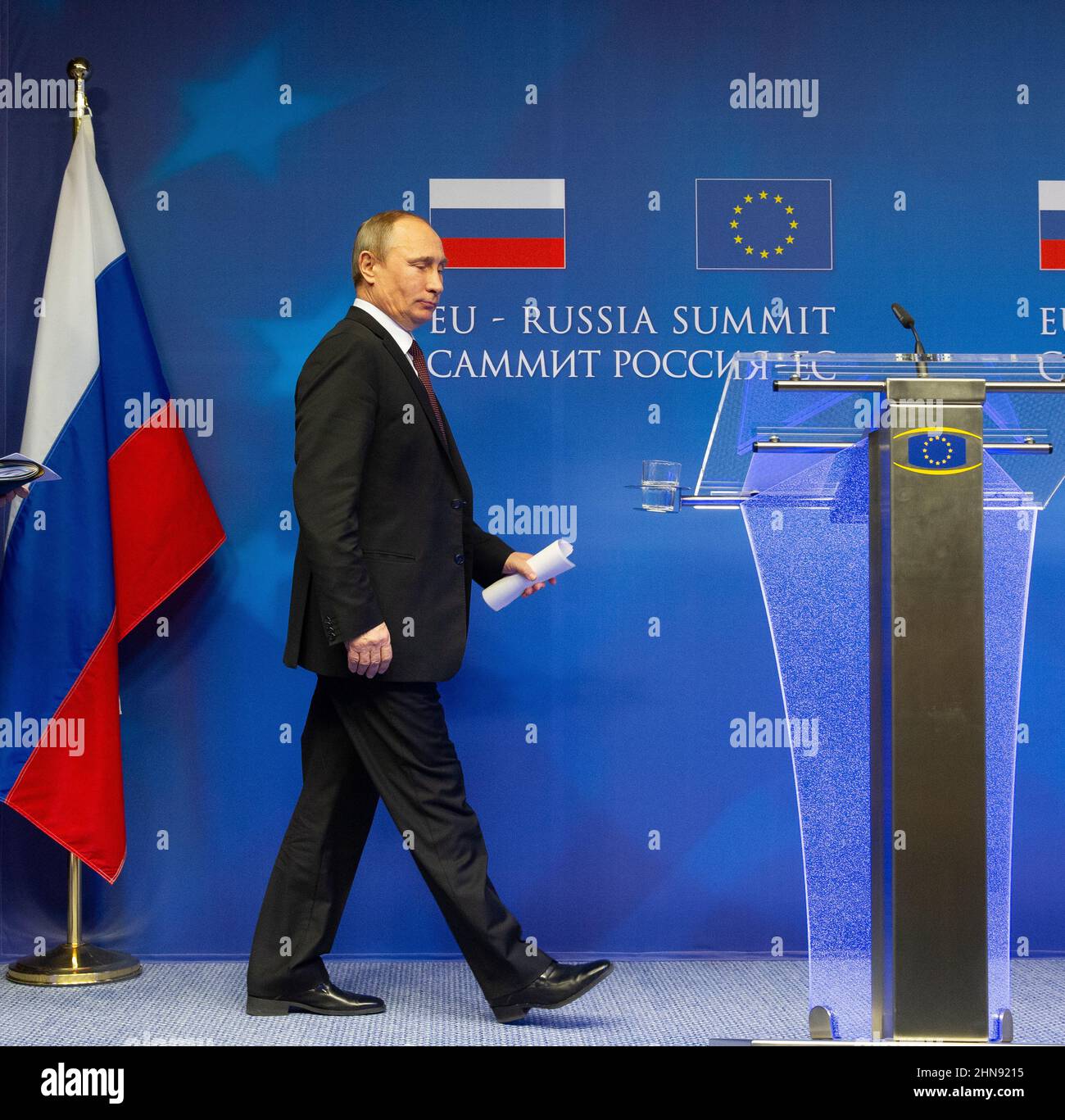 Russian President Vladimir Putin speaks Stock Photo - Alamy