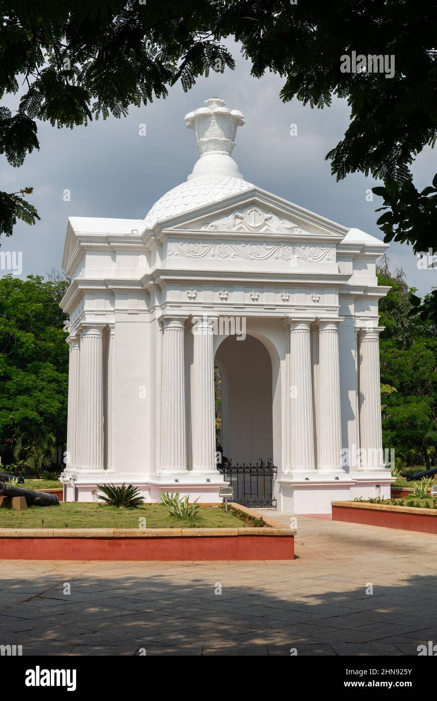 Pondy aayi mandapam hi-res stock photography and images - Alamy