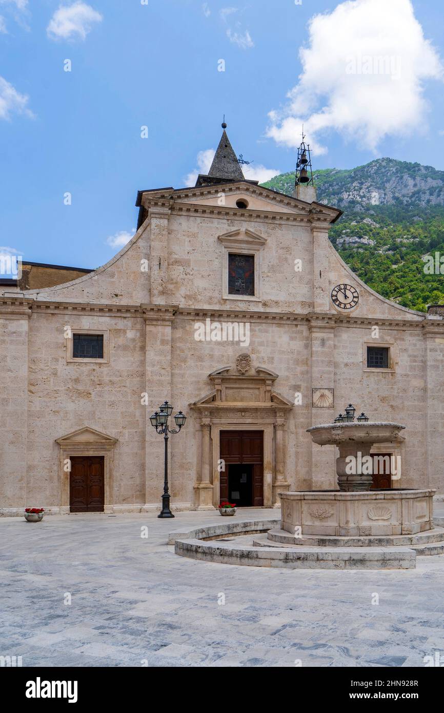 Piazza del Popolo square, Fountain, Church of Santa Maria della ...