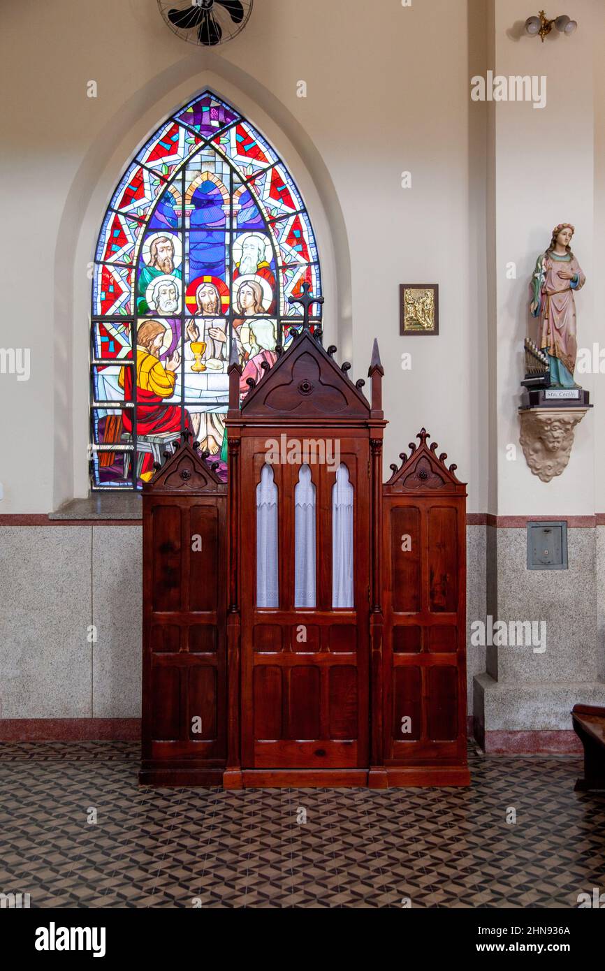 Confessional of a church hi-res stock photography and images - Alamy