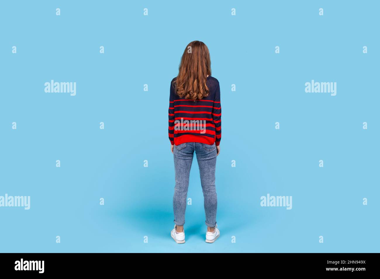 Person side view isolated woman hi-res stock photography and images - Alamy