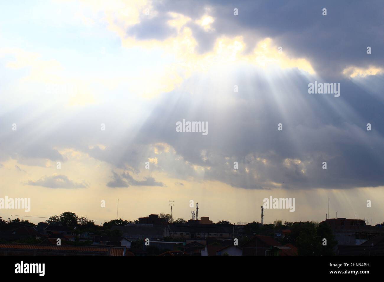 Wallpaper sky hi-res stock photography and images - Alamy
