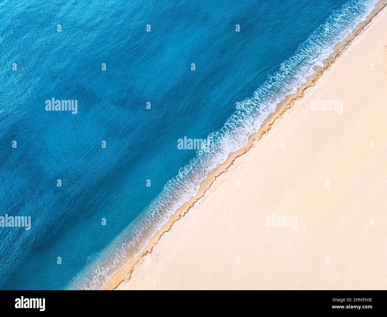 Azure wave hi-res stock photography and images - Alamy