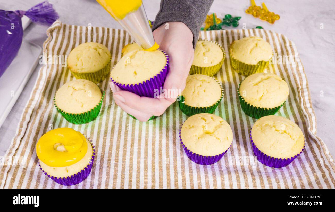 Step by step. Frosting vanilla cupcakes with Italian buttercream icing ...