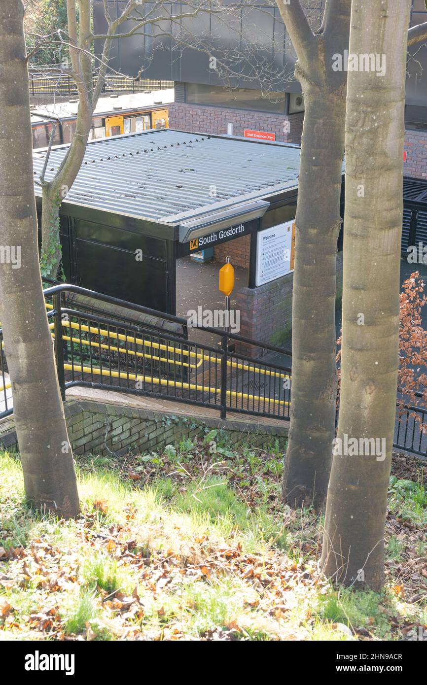 Newcastle upon tyne metro system hi-res stock photography and images ...