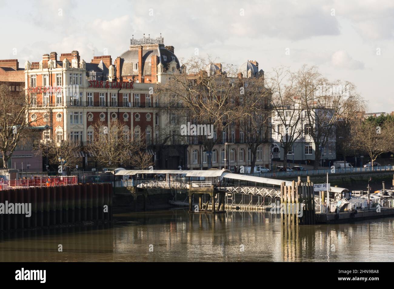 Star and garter putney hi-res stock photography and images - Alamy