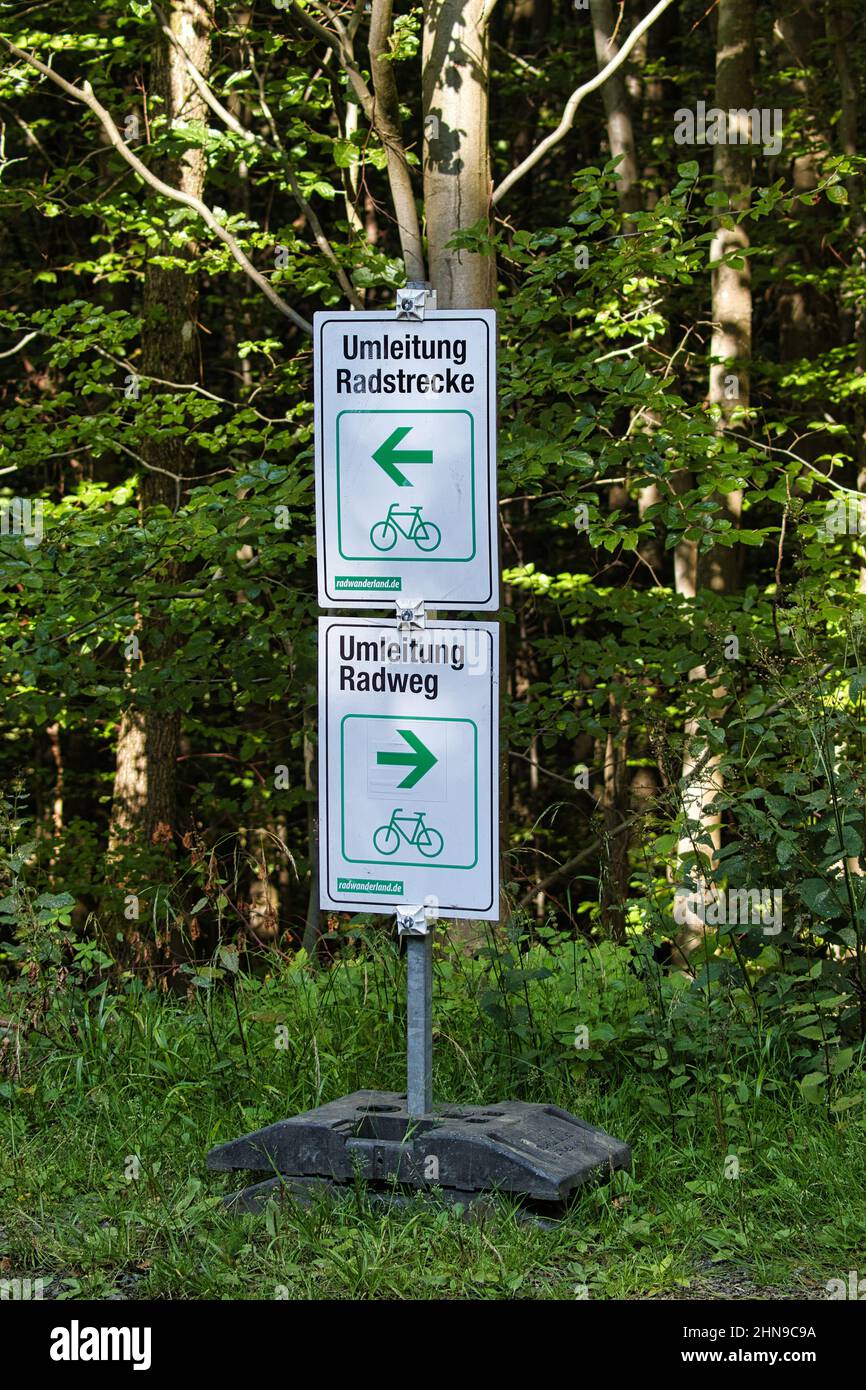 Bicycle lane sign Stock Photo - Alamy