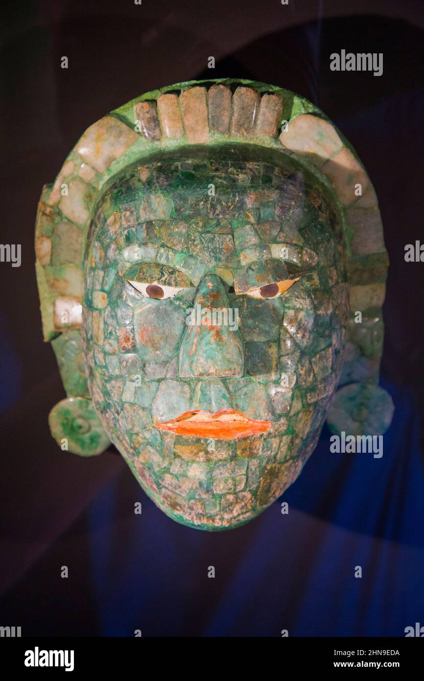 Jade mask maya hi-res stock photography and images - Alamy