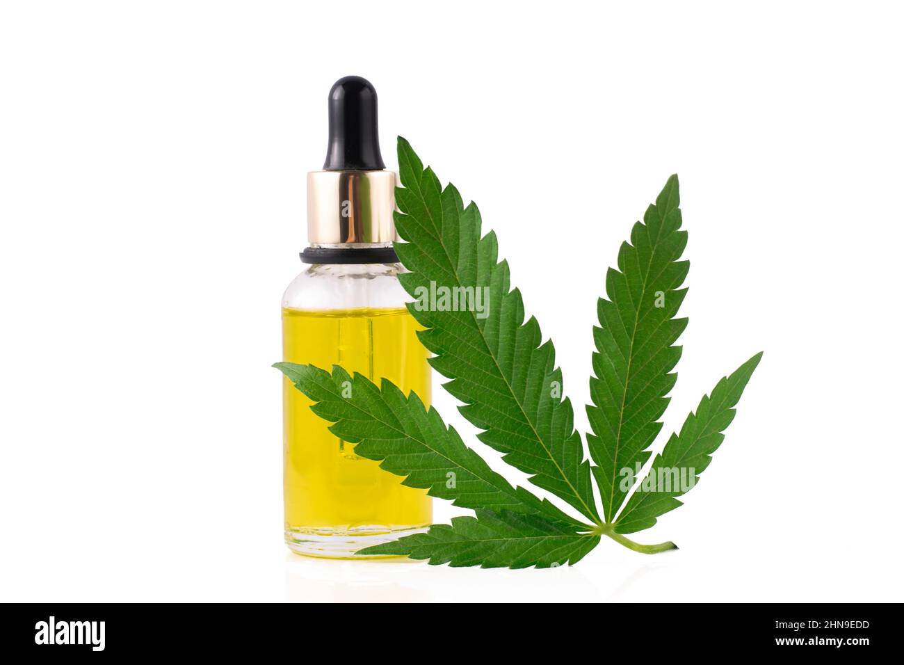 Bottle cannabis oil leaf Cut Out Stock Images & Pictures - Alamy
