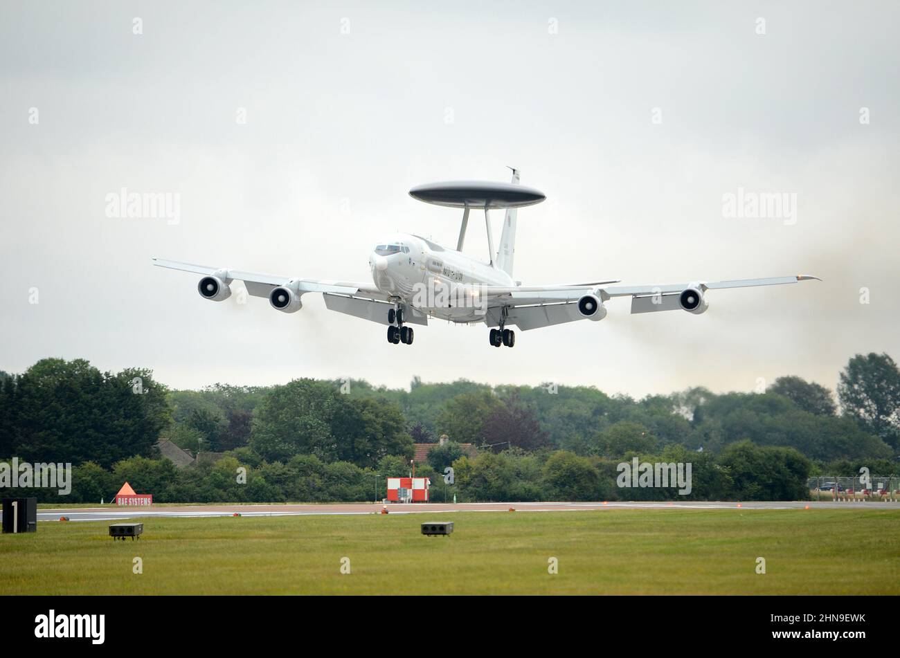 Airborne command center hi-res stock photography and images - Alamy