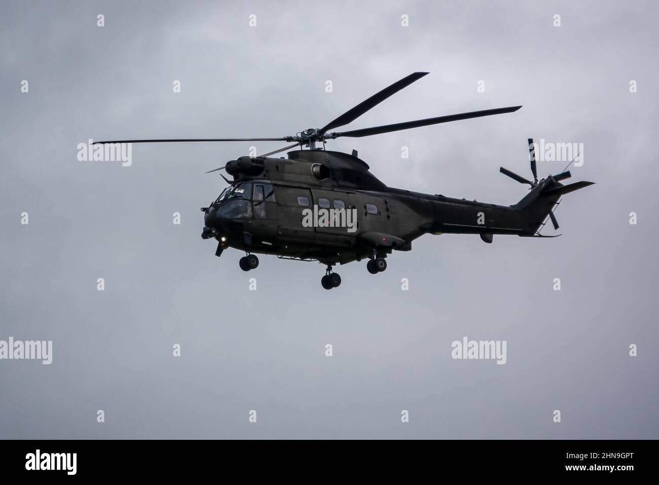 Royal air force puma helicopter hi-res stock photography and images - Alamy