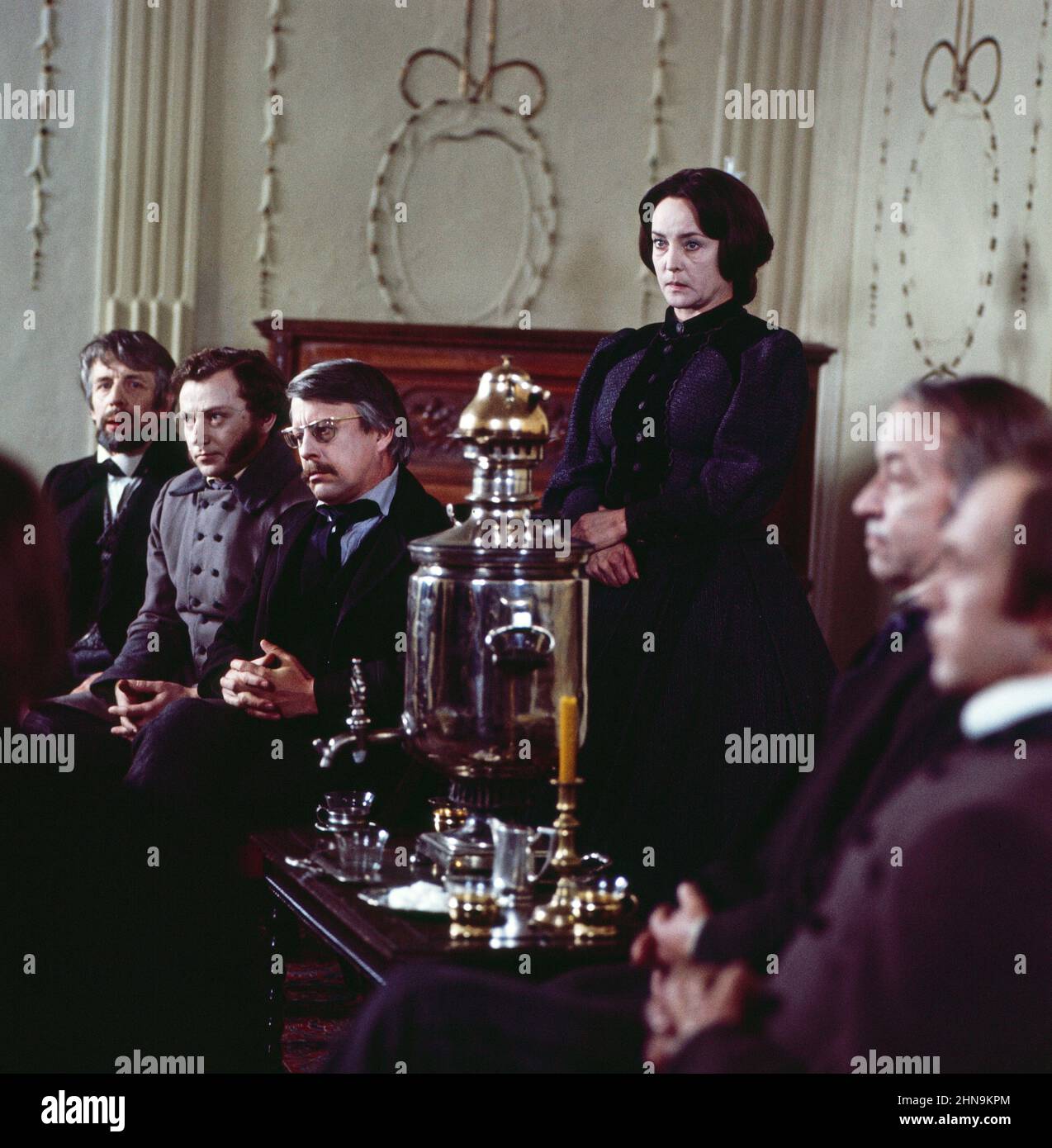 Die Dämonen, Mini-Fernsehserie nach dem Roman von Fjodor Dostojewki, Deutschland/Österreich 1977 ...