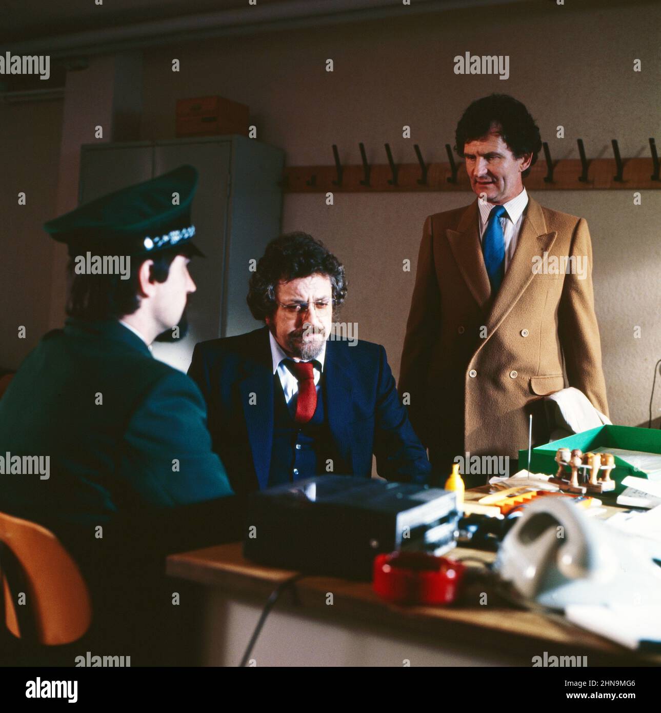 Komparse hi-res stock photography and images - Alamy