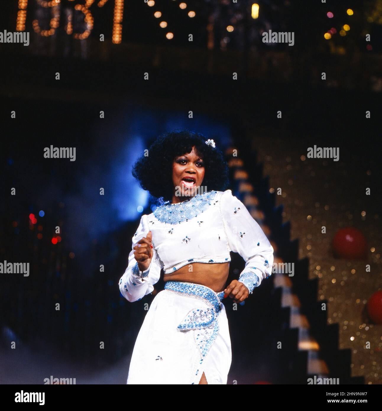 Sängerin Sherry Laine, geboren in Jamaica als Florence Evadne, TV ...