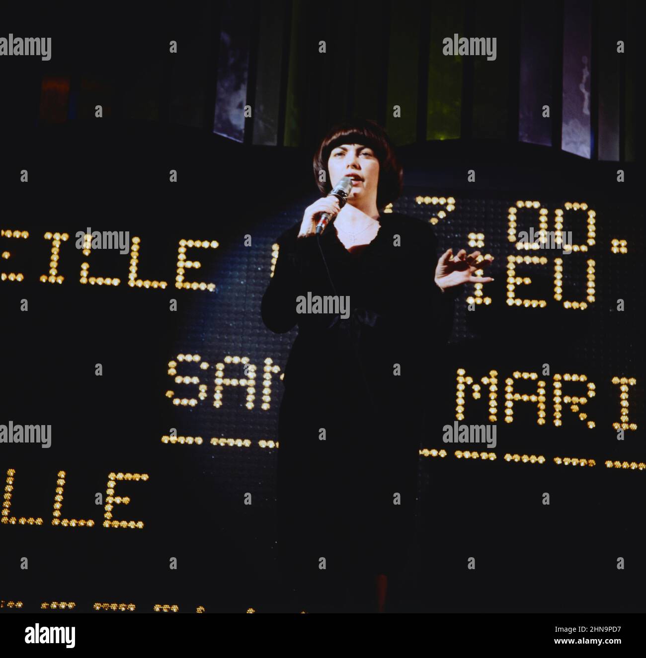 Hitparade, ZDF Musiksendung, Auftritt der französischen Sängerin ...