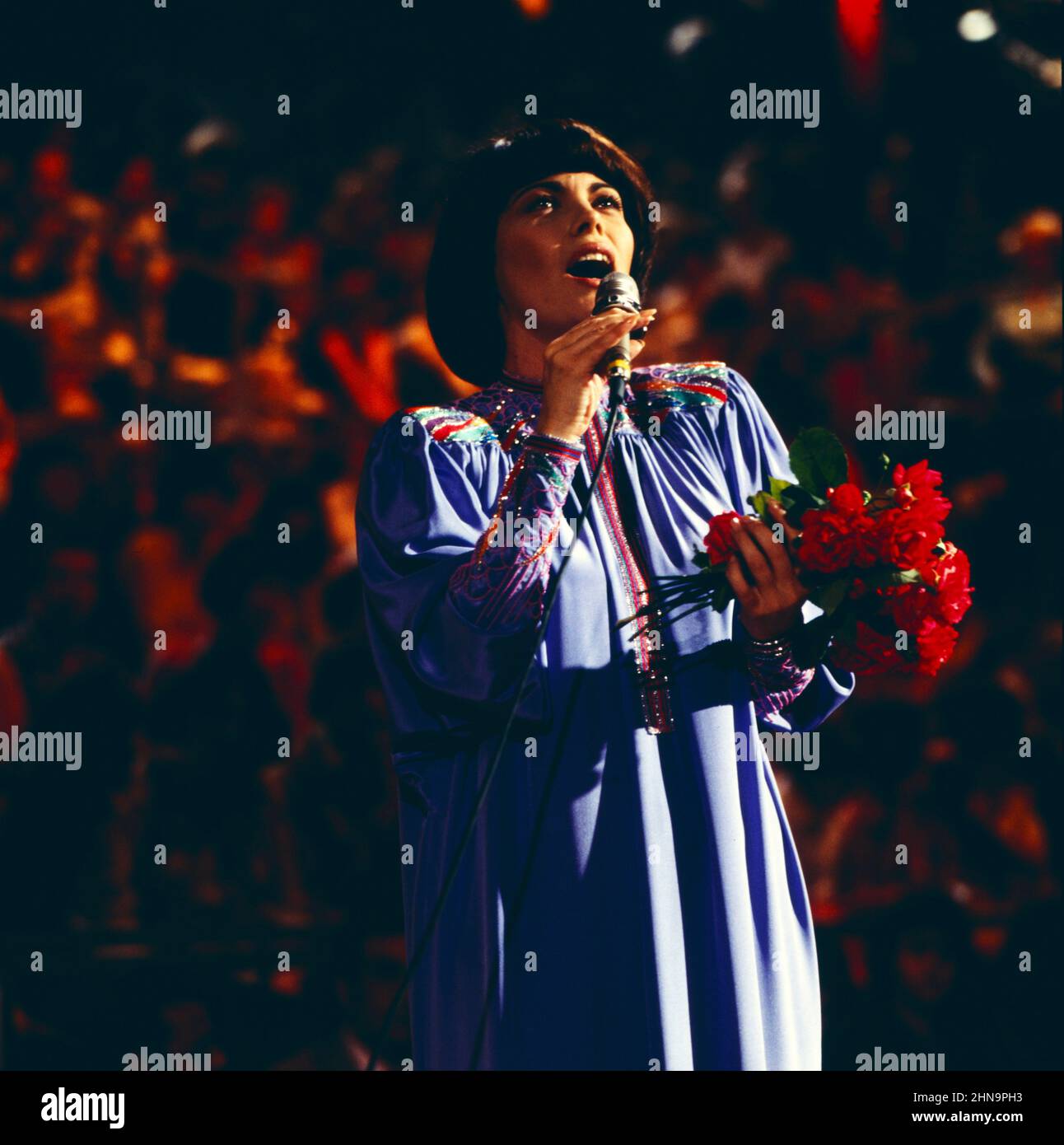 Hitparade, ZDF Musiksendung, Auftritt der französischen Sängerin ...