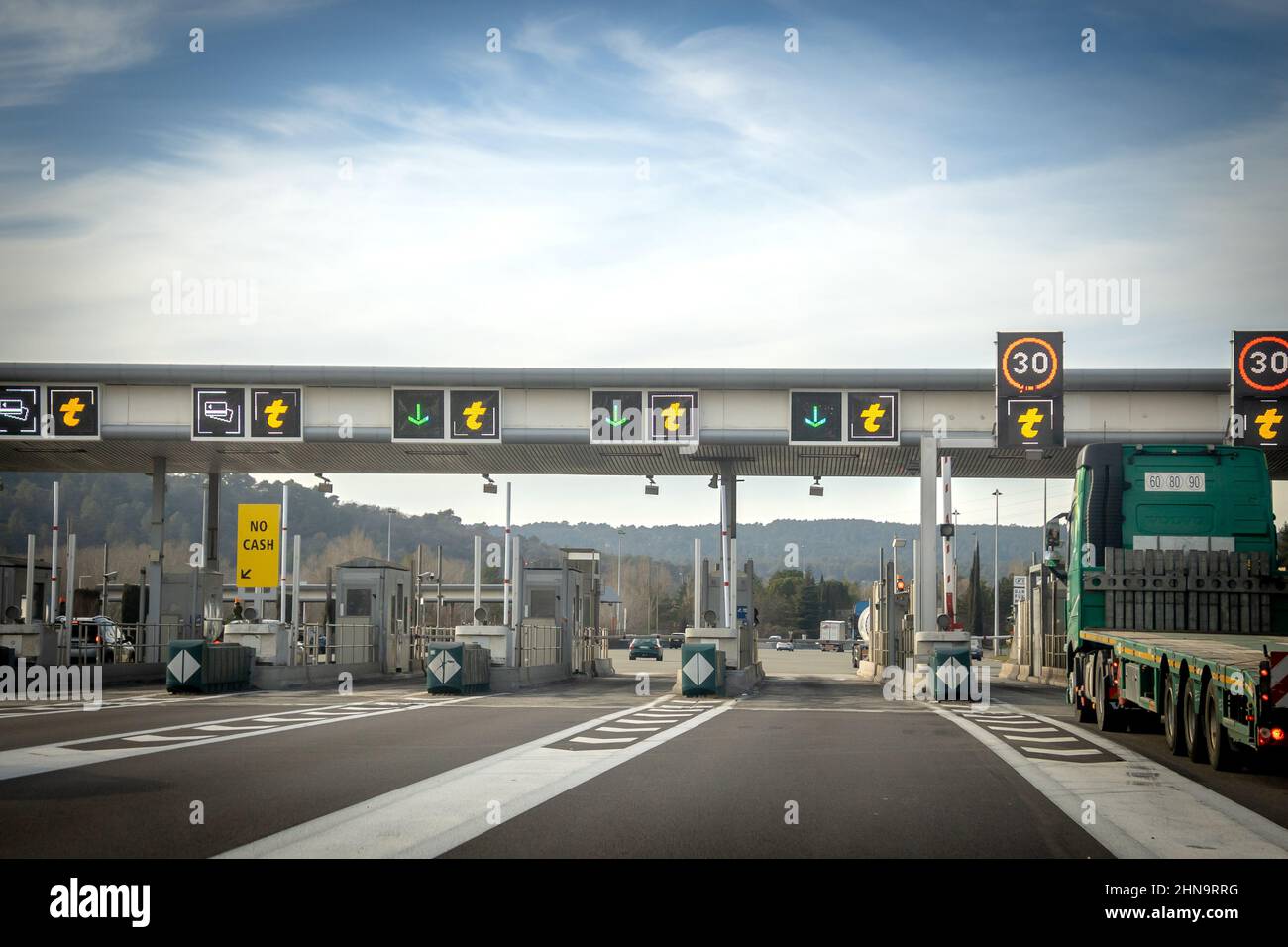 highway pay station Stock Photo - Alamy