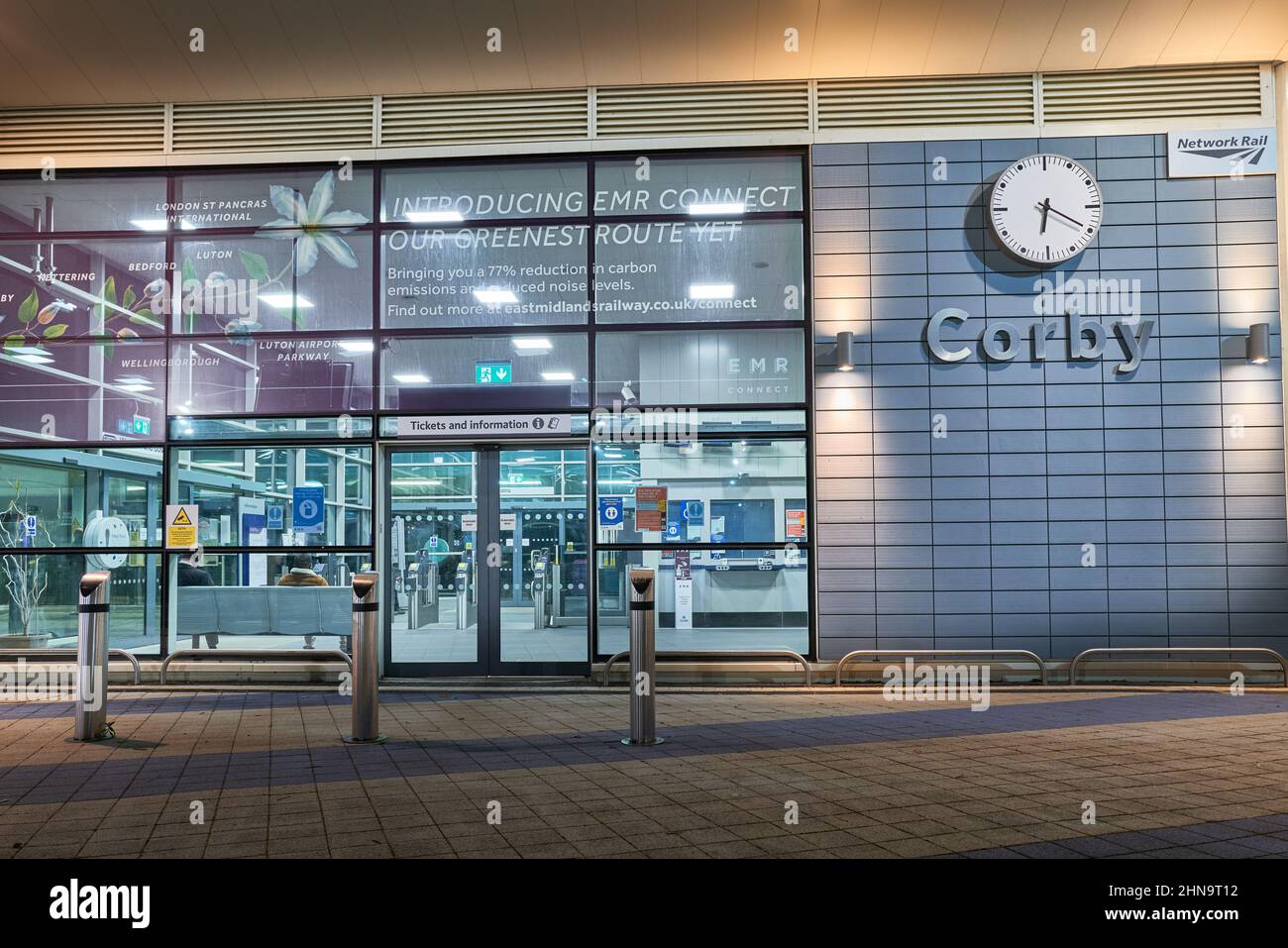 Corby railway station hi-res stock photography and images - Alamy
